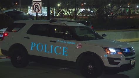 Suspicious Package At St Louis Lambert Airport Disrupts Traffic Youtube