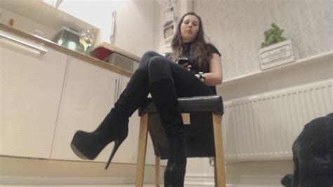 Financial Knee High Boot Slavery Mov Dominatrix Victoria Black