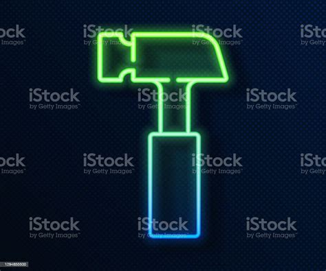 파란색 배경에 격리 된 빛나는 네온 라인 해머 아이콘 수리 도구 벡터 갈고리 발톱에 대한 스톡 벡터 아트 및 기타 이미지 갈고리 발톱 강철 개선 Istock