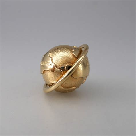 Beryl Lane Vintage 9ct Yellow Gold Spinning World Globe Pendant