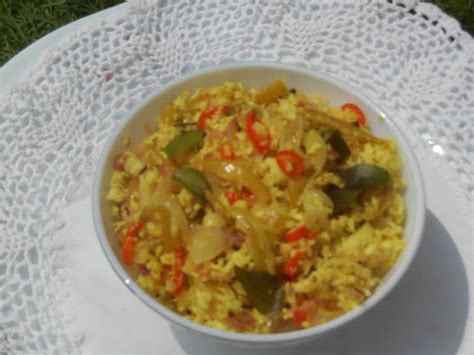 Minis Kitchen Chemmeen Puli Thoran