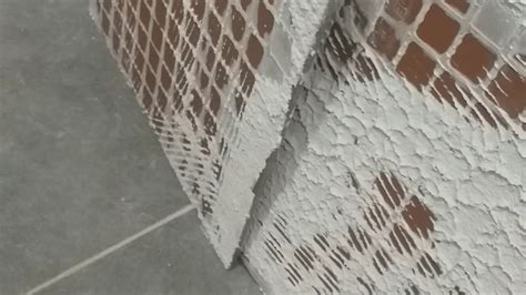 화장실 타일이 터졌어요 셀프 수리 실패한곳 보수해 드렸습니다 Youtube