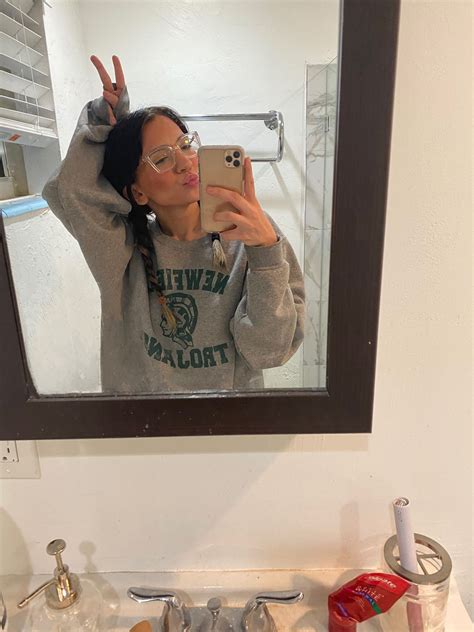 Riley Jean Pictures 13 Images