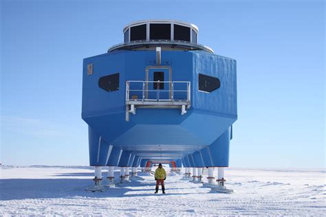 Halley Vi Research Station British Antarctic Survey