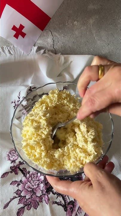 აჭარული ხაჭაპური 450გრ თბილი წყალი 600გრ ფქვილი 10გრ საფუარი 10გრ შაქარი 5გრ მარილი 20გრ ზეთი