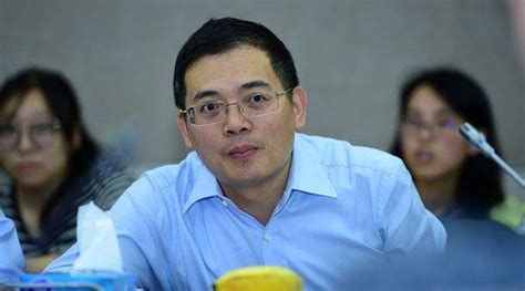 对话野村证券陆挺：取消经济增速具体目标避免了一些副作用