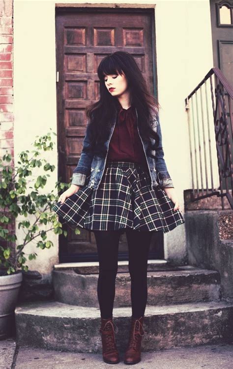 Skater Skirts Outfits 20 Ways To Wear And Style Skater Skirts