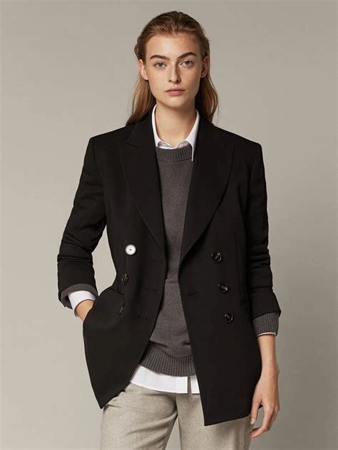 Fotos: Renueva tu blazer y asegúrate un look impecable con estas 9 ...