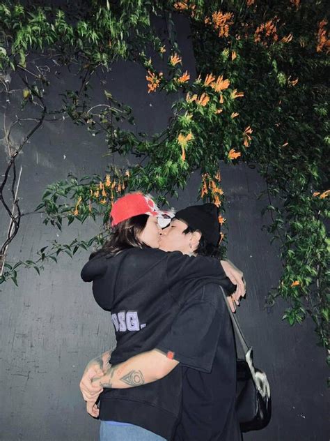 Bảo Anh khoe dáng hậu nghi vấn sinh con