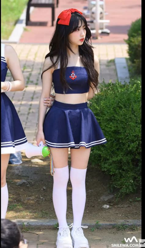 더쿠 절대 흔하지 않은거 같은 여자 키 148cm 비율…