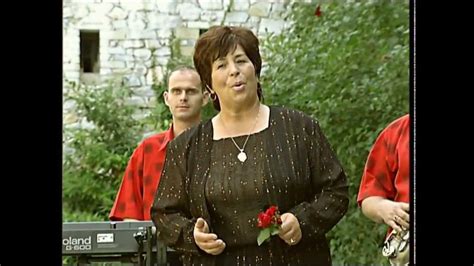 Величка Гьорева и орк Марица Кога ке тръгна в тугината Youtube