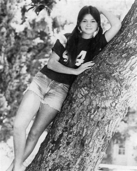 Valerie Bertinelli Net Worth From 15 Year Old Hollywood Star To Emmy