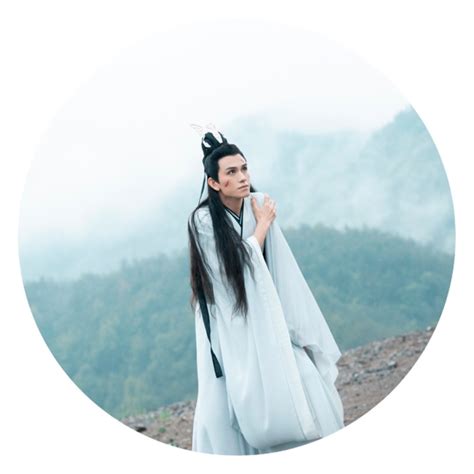遇龍祝緒丹 王鶴隸 楊之楹 戰宇 代文雯 王羽錚 朱贊錦 潘美燁 鄧為 折疊隨身鏡 化妝鏡 巧妝鏡 蝦皮購物