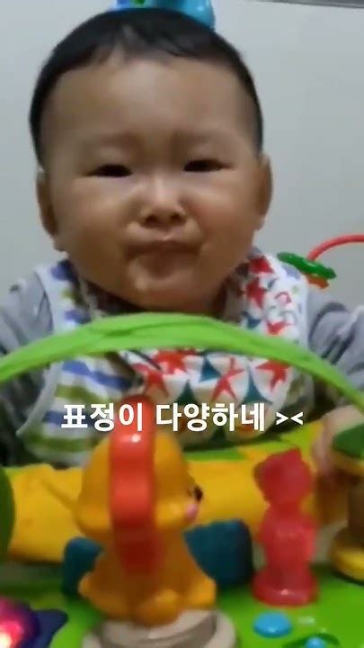 생애 첫 사과 도전 ㅎ 새콤달콤 한 맛보고 풍부한 표정 변화 보여줌 ㅋㅋ Youtube