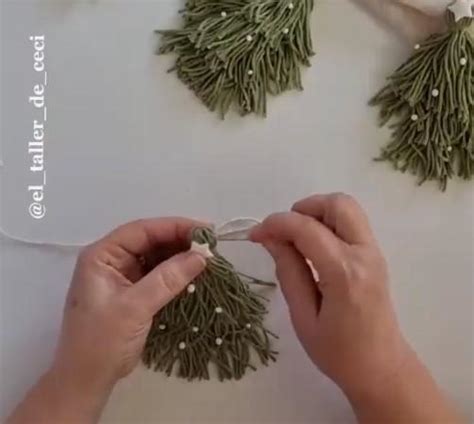 Новогодний декор своими руками ёлочка из пряжи Это интересно Все о куклах и игрушках Oytoy