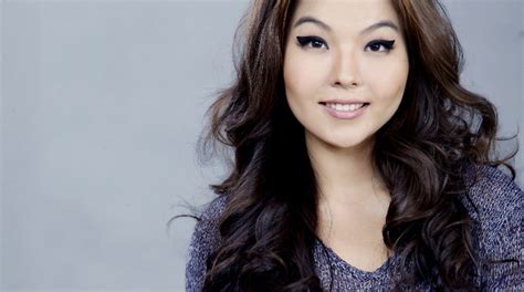 Дуучин К Номинжин шинэ ажлын байр бий болгоно гэв ТАС МН