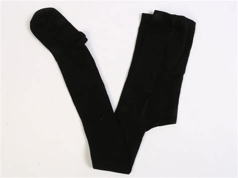 مشخصاتقیمت و خرید جوراب شلواری مشکی رنگدلبند