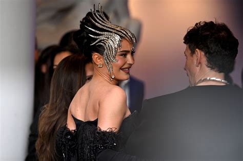 Kylie Jenner Sexy Cleavage Hot Celebs Home