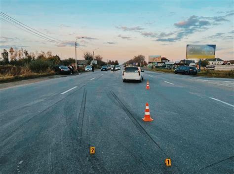 У Драгомирчанах зіткнулися дві автівки водій у лікарні ФОТО ПІК ПІК
