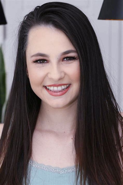 Liz Jordan Profile Images The Movie Database Tmdb