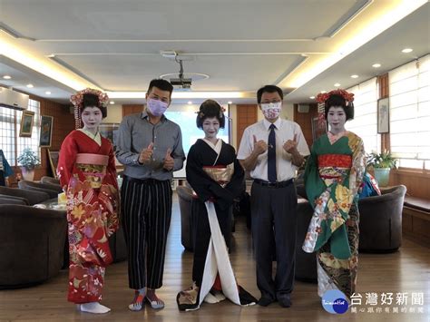 員林高中與日本舞孃的邂逅 近距欣賞表演感受湊町文化與歷史 Beanfun
