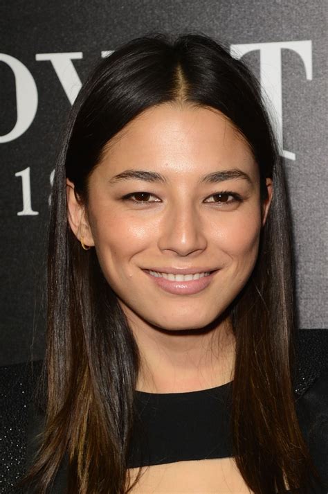 Jessica Gomes Style Clothes Outfits And Fashion Page Of Celebmafia
