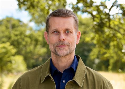 Lyndon Burford Basic