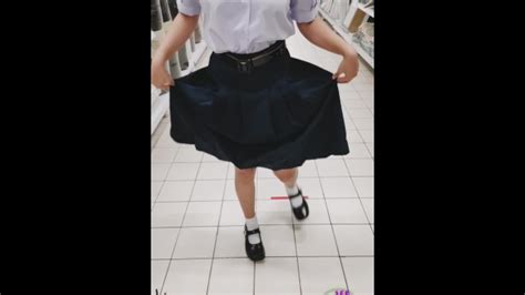 Melon Ice มาเดินเล่นด้วยกันนะคะ Thai Exhibitionist