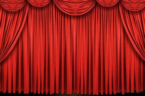 ДБЭТ ын хүрэн хөшгийг Чингис хаан” дуурь нээнэ Урлаг мн