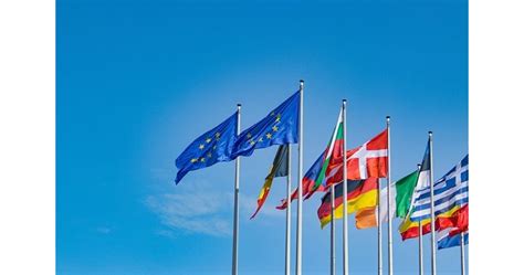 Началниците на отбраната на НАТО потвърдиха подкрепата за Украйна