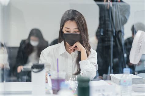 Sf S Rowoon Kim Hee Sun Lee Soo Hyuk And More Get Together At