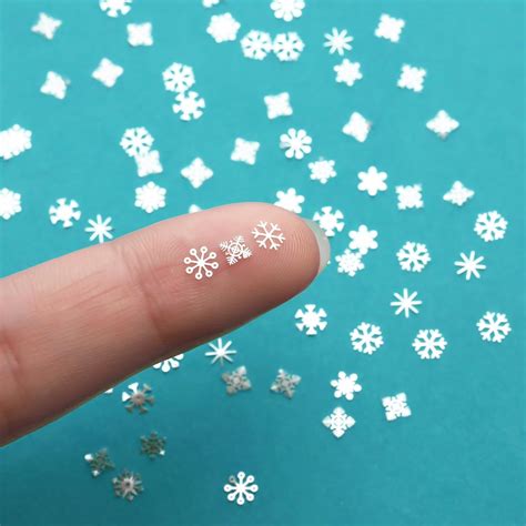Knitgrip 300 Pcs Mini Metal Snowflake For Craft 02 Inch