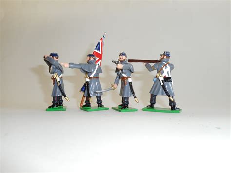 Cw47a Coldstream Guards Command Set Field Caps Regal Toy Soldiers