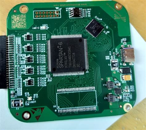 DSLogic Basic USB-logiikka-analysaattorin päivitys Plus-versioon ...