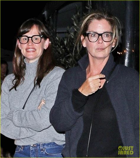 Jennifer Garner Reunites With Alias Creator Jj Abrams For Dinner