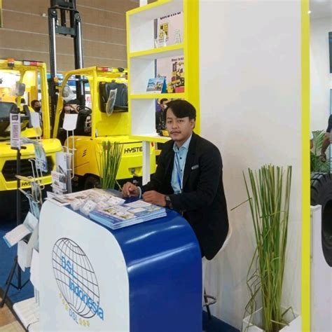 Mikeal Ahbar Sales Representative Pt Dsl Indonesia Linkedin