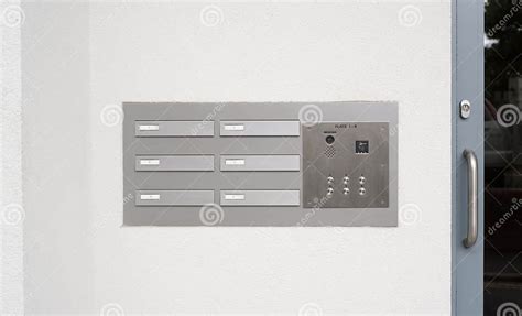 Timbre Del Intercomunicador Y El Panel Del Código De Acceso Imagen De