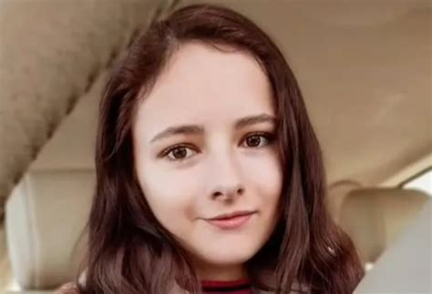 ВИЖДАЛИ ЛИ СТЕ ТОВА МОМИЧЕ 27 годишната Вилма от София е в неизвестност от три дни