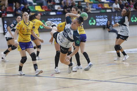 Atticgo Bm Elche Viaja A Eslovaquia Con Una Renta De Diez Goles Para Certificar Su Acceso A La