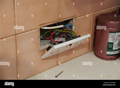 Fitting A New Socket With USB Charging Points On The Front And Safety Checking The Wiring In A