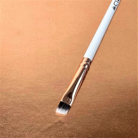 Become A Stockist Crown Brush Australia