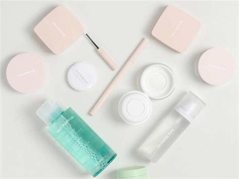 Nggak Perlu Takut Breakout Ini Deretan Produk Sea Makeup Yang Cocok