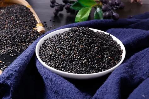 黑色食物的营养价值与功效 这8种黑色食物补肾又养生 知乎