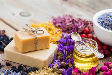 10 Easy Homemade Soap Recipes With Natural Ingredients