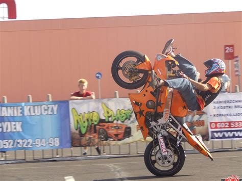 Stunt Gp W Bdg 2009 Motocykle Motory Skutery