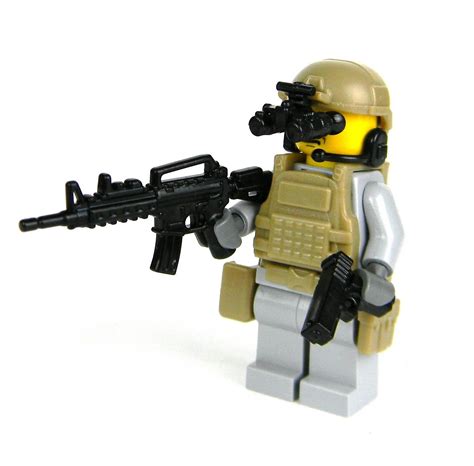Amazon.com: US Army Ranger Soldier - Battle Brick Custom Minifigure ...