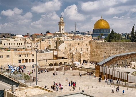 Israel Photos Trend Of September
