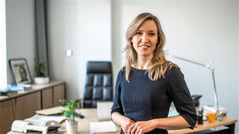 Ottilie Klein Die Neue Frau An Kai Wegners Seite