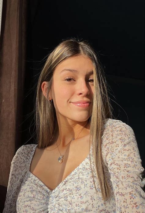 Cute Girl R Inreallifegirls