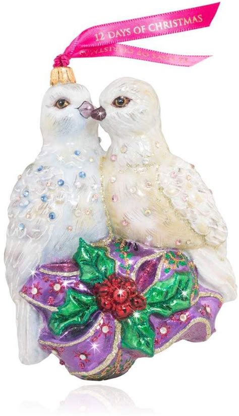 Elegant Two Turtle Doves Ornament Perfect For Christmas Decor
